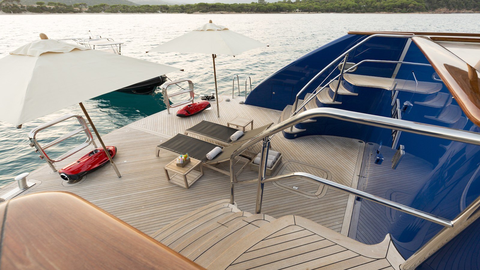 La Dea II Yacht Charter – Luxury 49m Superyacht by Trinity Yachts